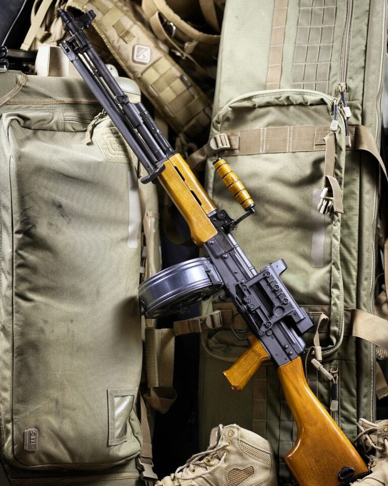 KOBRA EKP-1S-03 RED DOT SIGHT, Type 81 Mount included - High Caliber ...